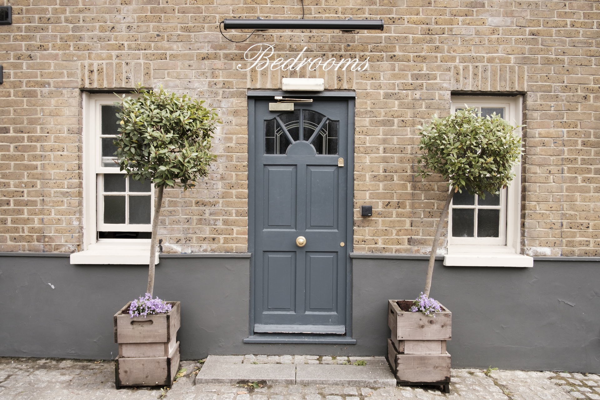 History of The Pilot pub and hotel in Greenwich